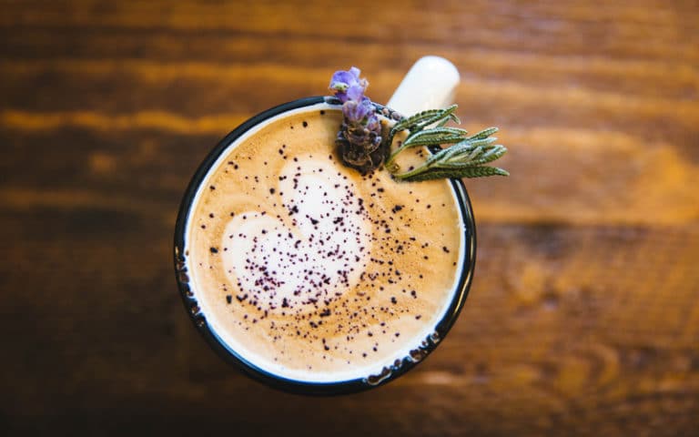 11 Fancy Coffee Drinks For This Lovely Spring Time - Coffeespiration